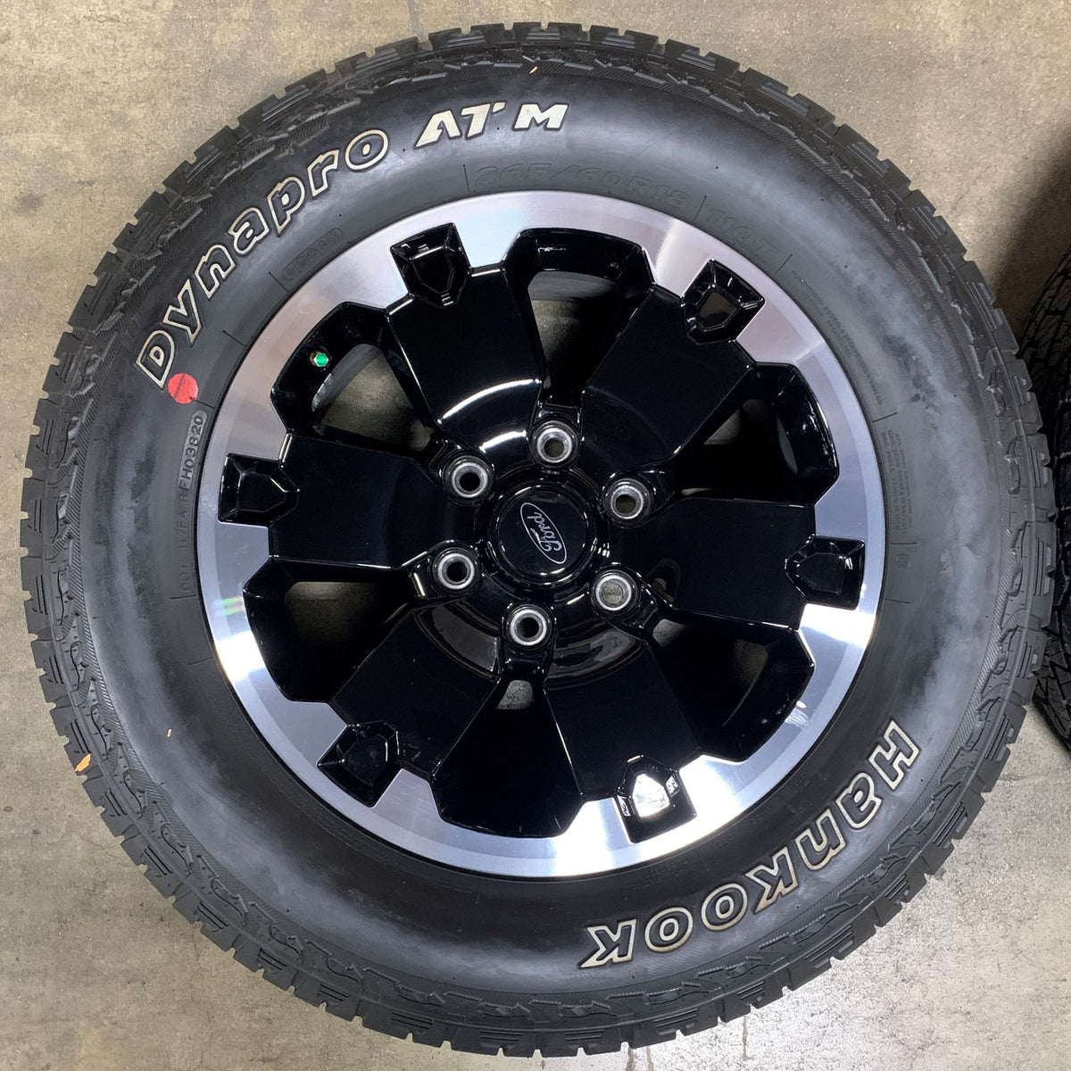 Ford Ranger 18" Black / Machined Wheels, 265/60R18 Hankook Tires, Set ...