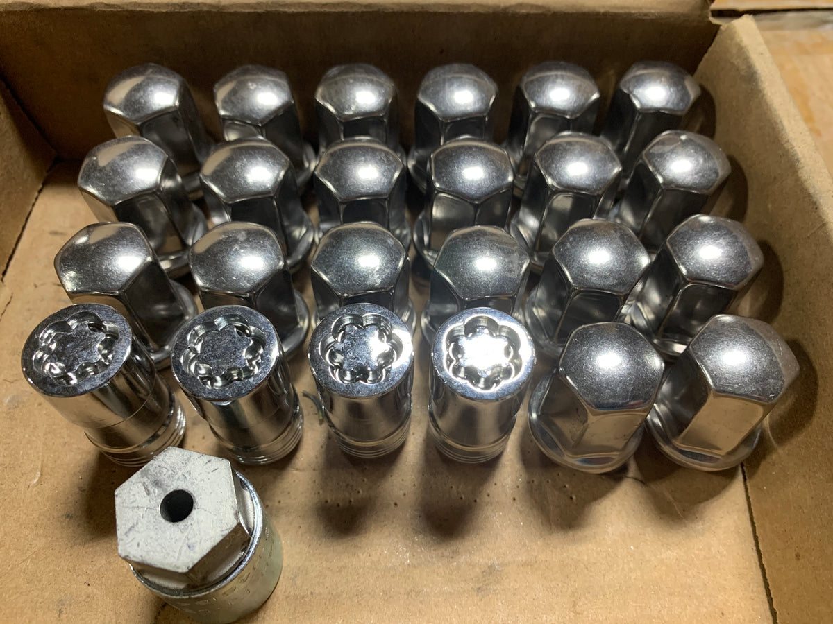 GM OEM Takeoff 14x1.5 Lug Nuts & Wheel Locks, Set of 24 – 4TAKEOFFS