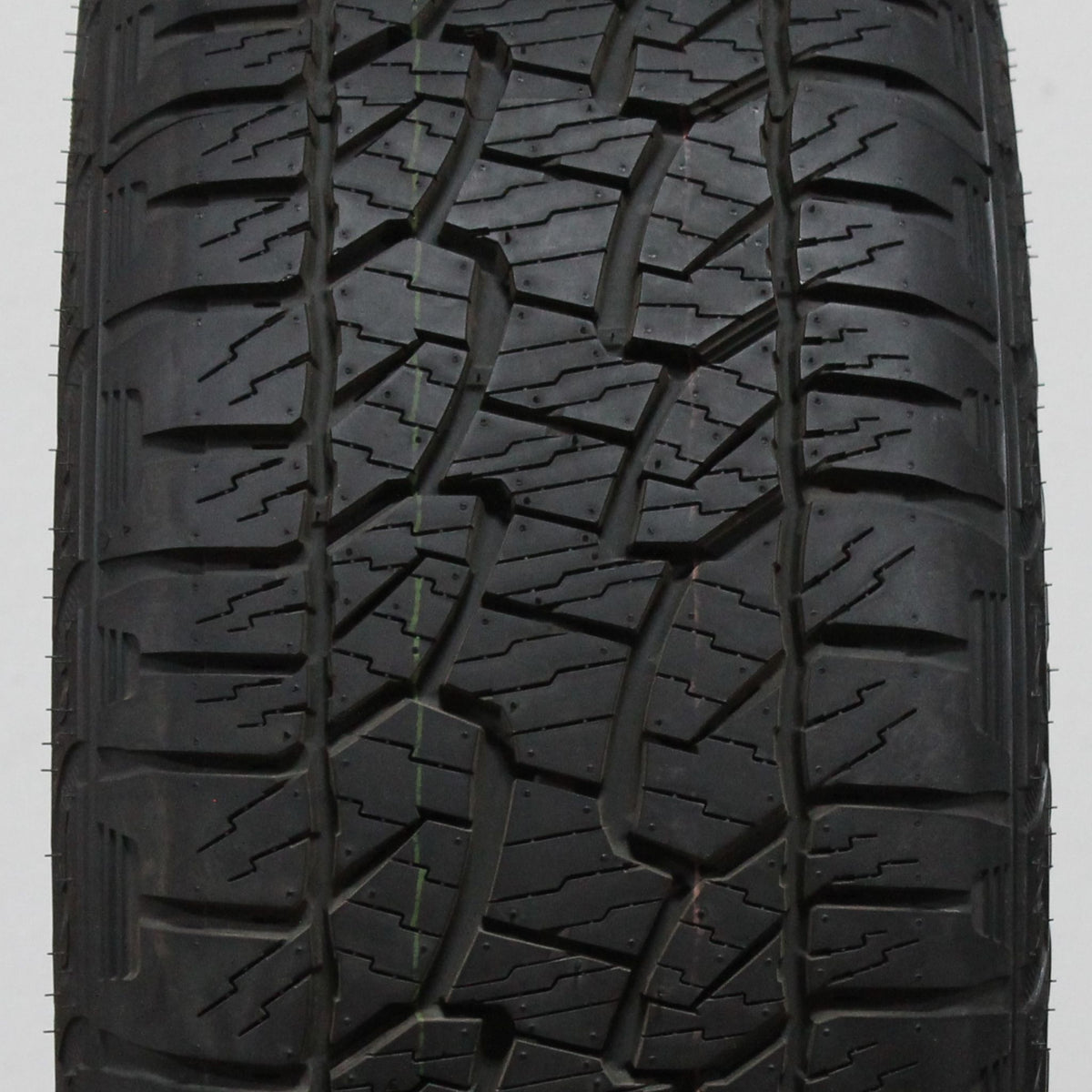 Ford Ranger 18" Black / Machined Wheels, 265/60R18 Hankook Tires, Set ...